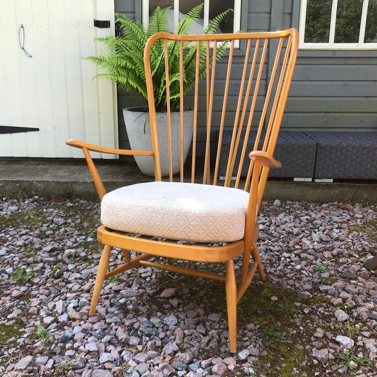 Portfolio of refurbished mid century furniture - Take A Pew