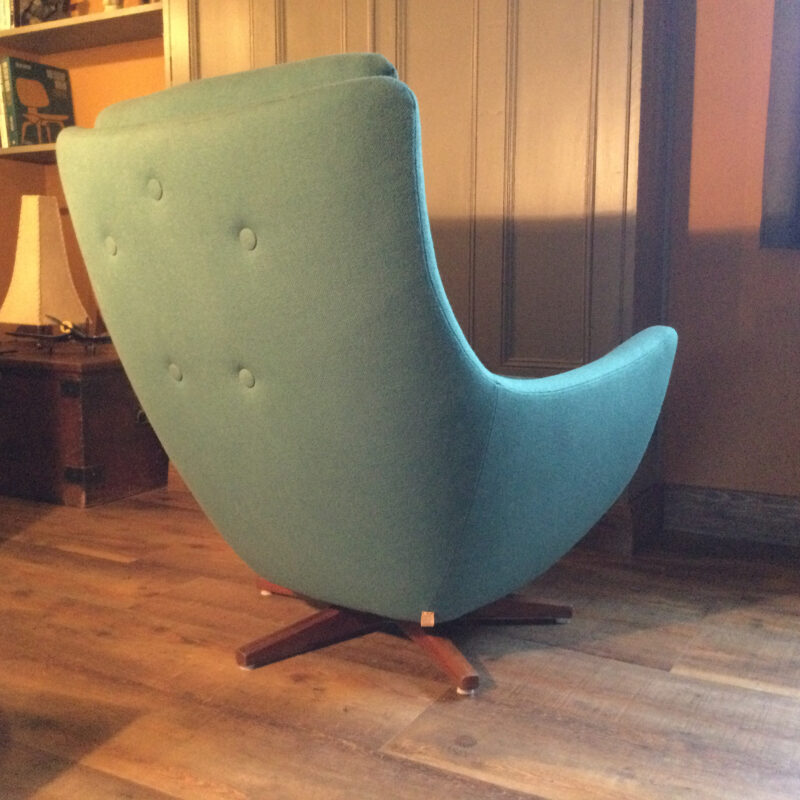 Portfolio of refurbished mid century furniture - Take A Pew